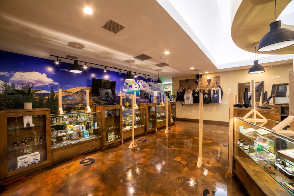 Your Guide to Visiting a Colorado Dispensary (2022 Edition)